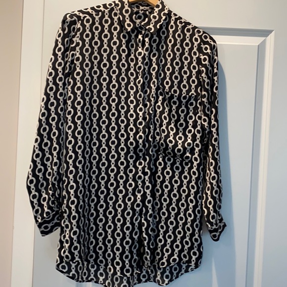 Zara | Tops | Zara Chain Link Pattern Top | Poshmark